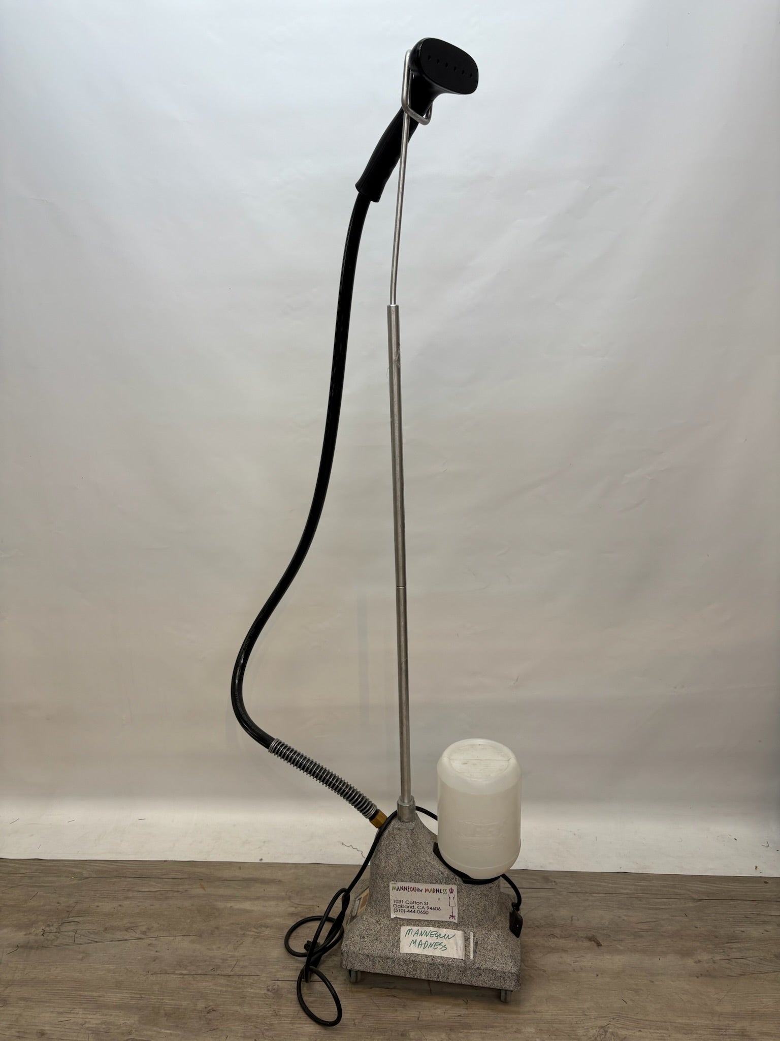 Rental Commercial Steamer: Small (weekly rate ) – Mannequin Madness